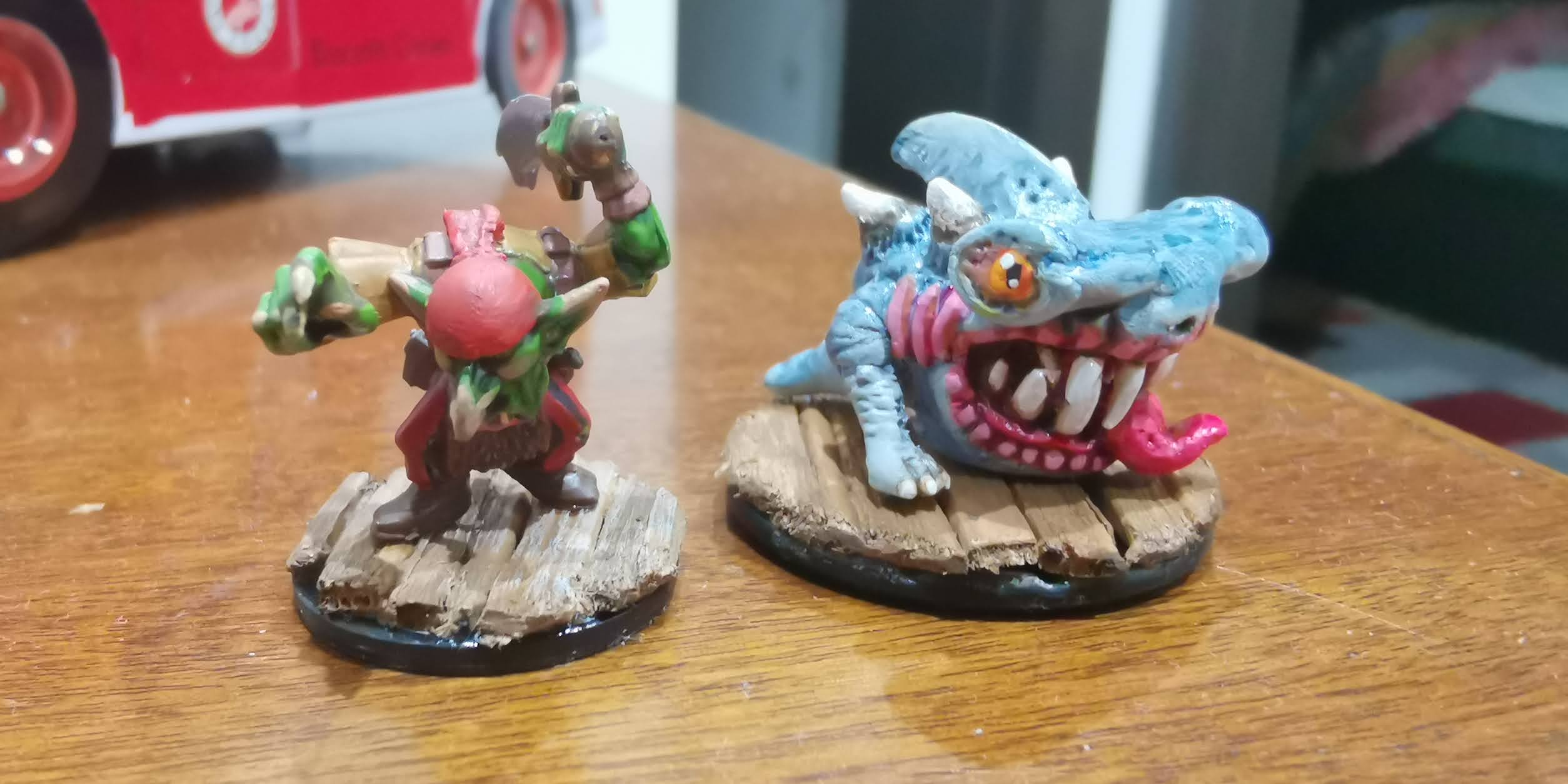 Toy-hammer: Sea squig for my orc pirates.
