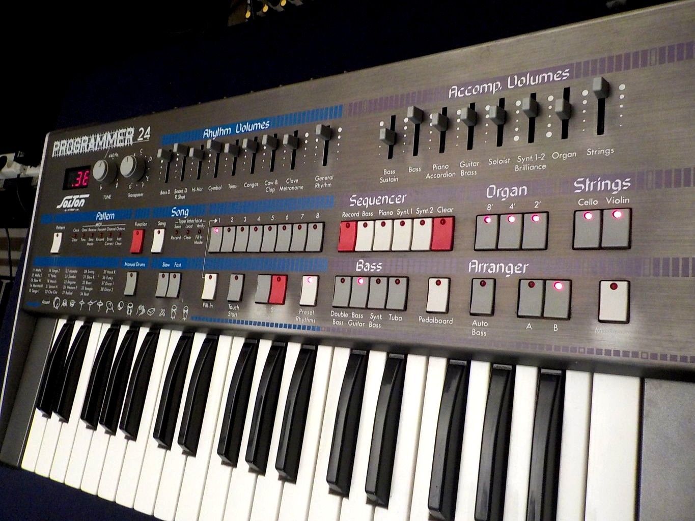 MATRIXSYNTH: SOLTON PROGRAMMER 24 vintage rare poly synthesizer, the ...