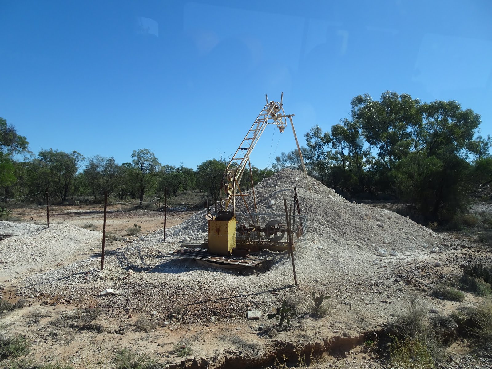 jannimary: Lightning Ridge