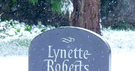 Lynette Roberts (1909-1995)