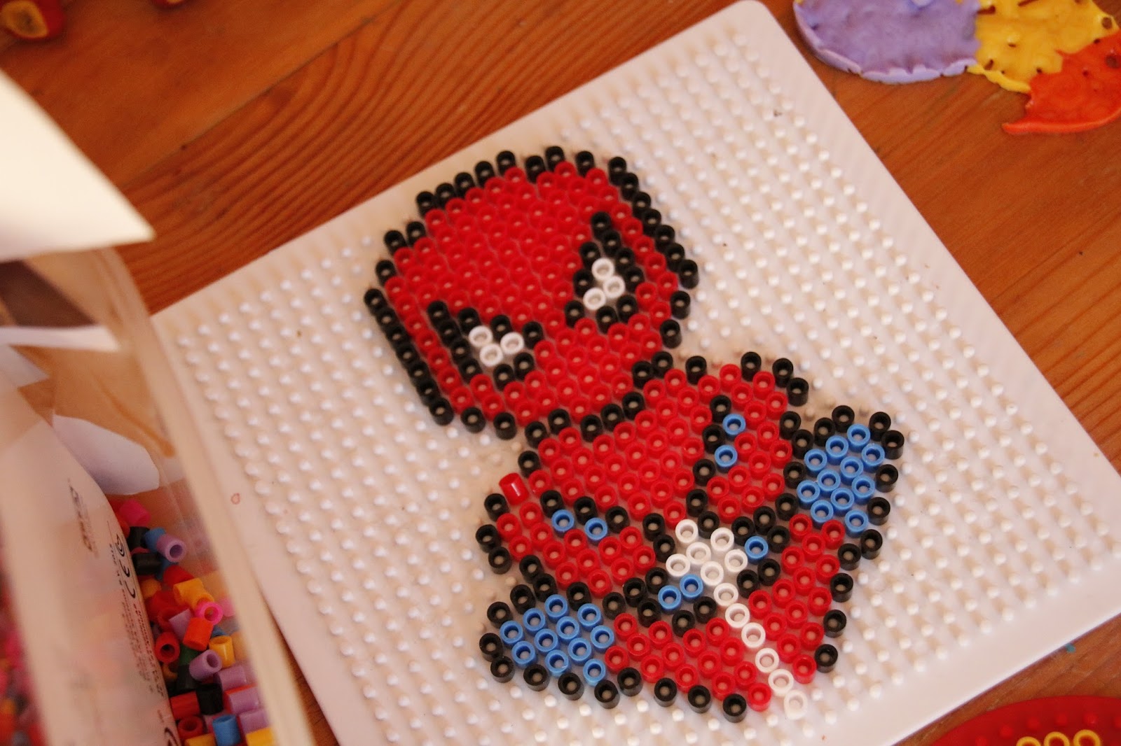 Ania mama Agnieszki: Koraliki pyssla IKEA - Hama Beads