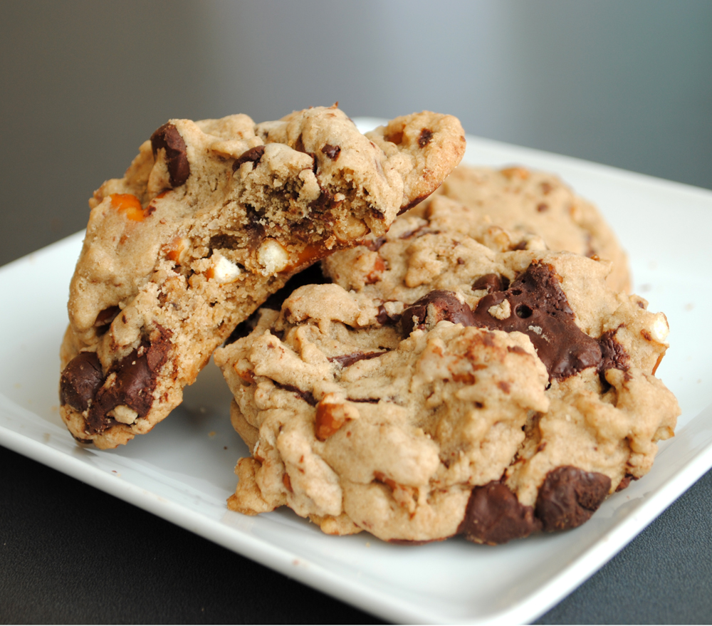 Leanne bakes: Chocolate Chip Pretzel Cookies