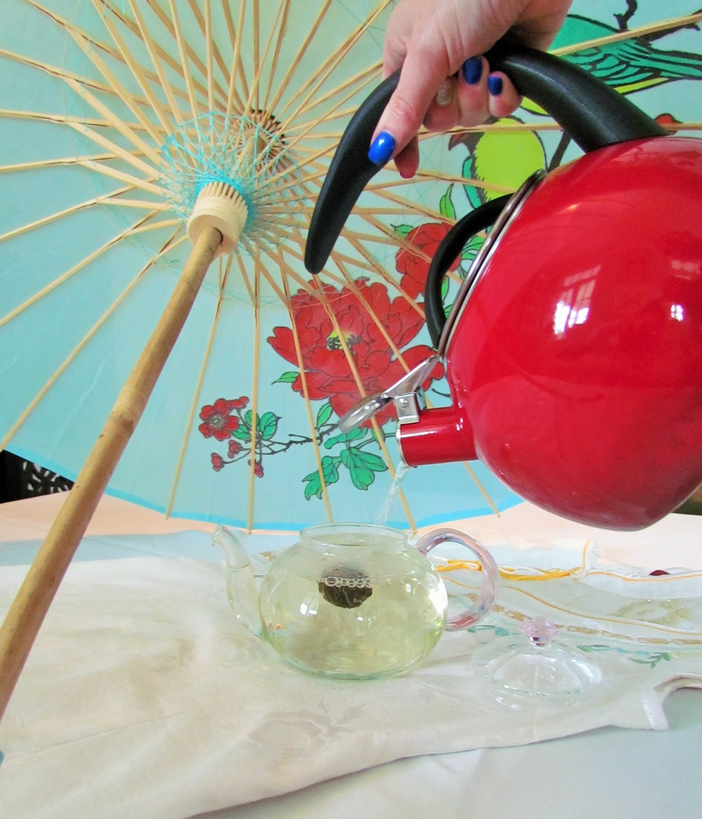 Trina & Tilly: Chinese Flower Tea