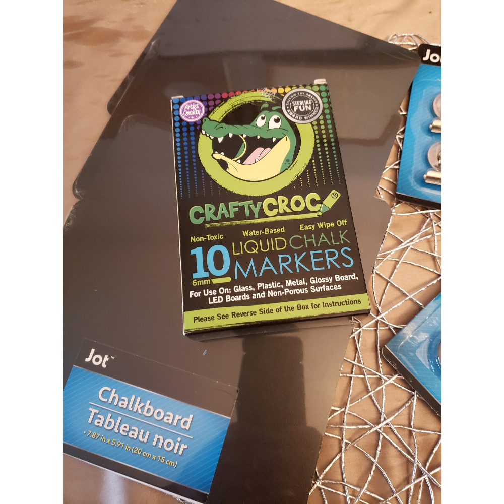 Getting Crafty With Crafty Croc- Fridge Menu Board - Mommy's Block Party