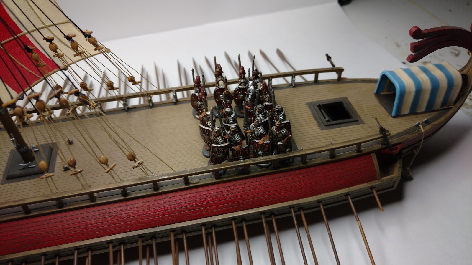 The Troubles of Raising an Army: Zvezda 1/72 Roman Trireme & Strelets 1 ...