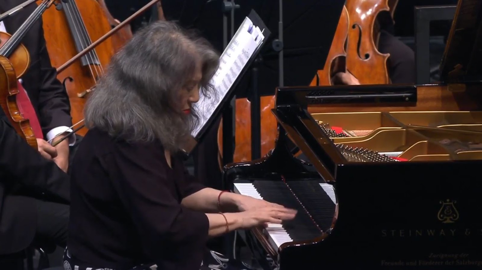 Pyotr Ilyich Tchaikovsky: Piano Concerto No.1 in B flat minor – Martha Argerich, West-Eastern ...