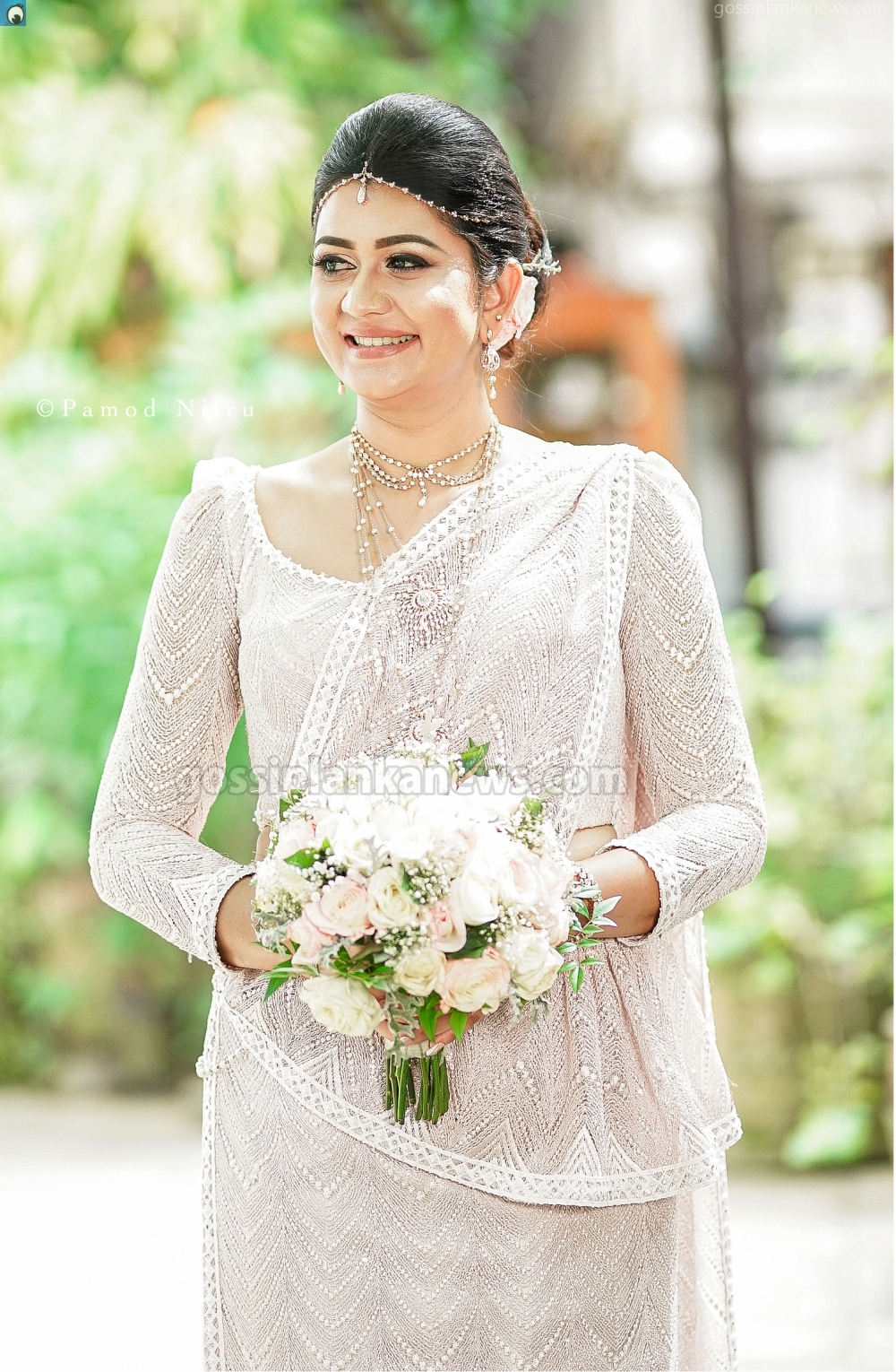 Ruwangi Rathnayake Gold Chain