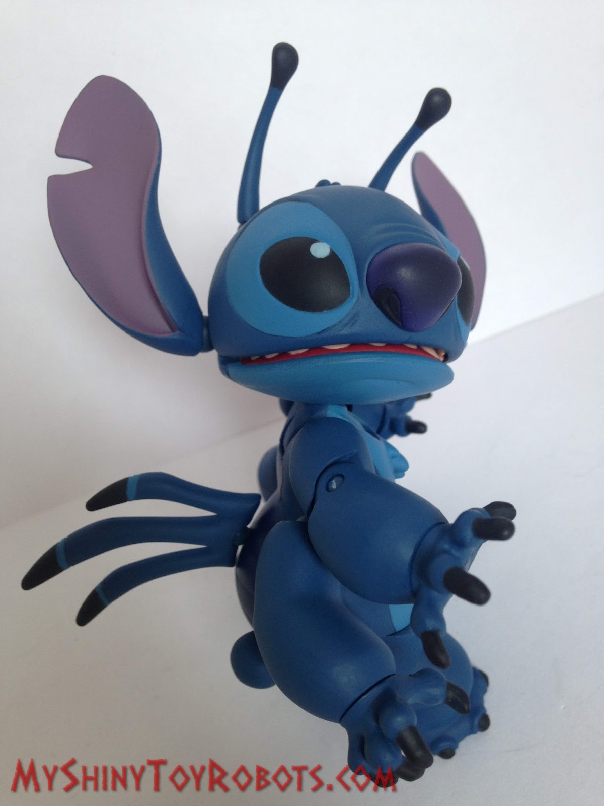 My Shiny Toy Robots: Toybox REVIEW: Figure Complex Movie REVO Stitch