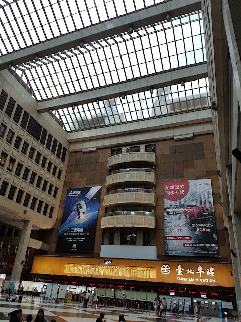 Jocie Lilin: Taiwan Day 2 - Q Square Shopping Mall - Ximending