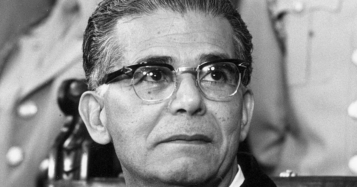 Cuando Balaguer no pudo ser candidato - Gazcue Es Arte