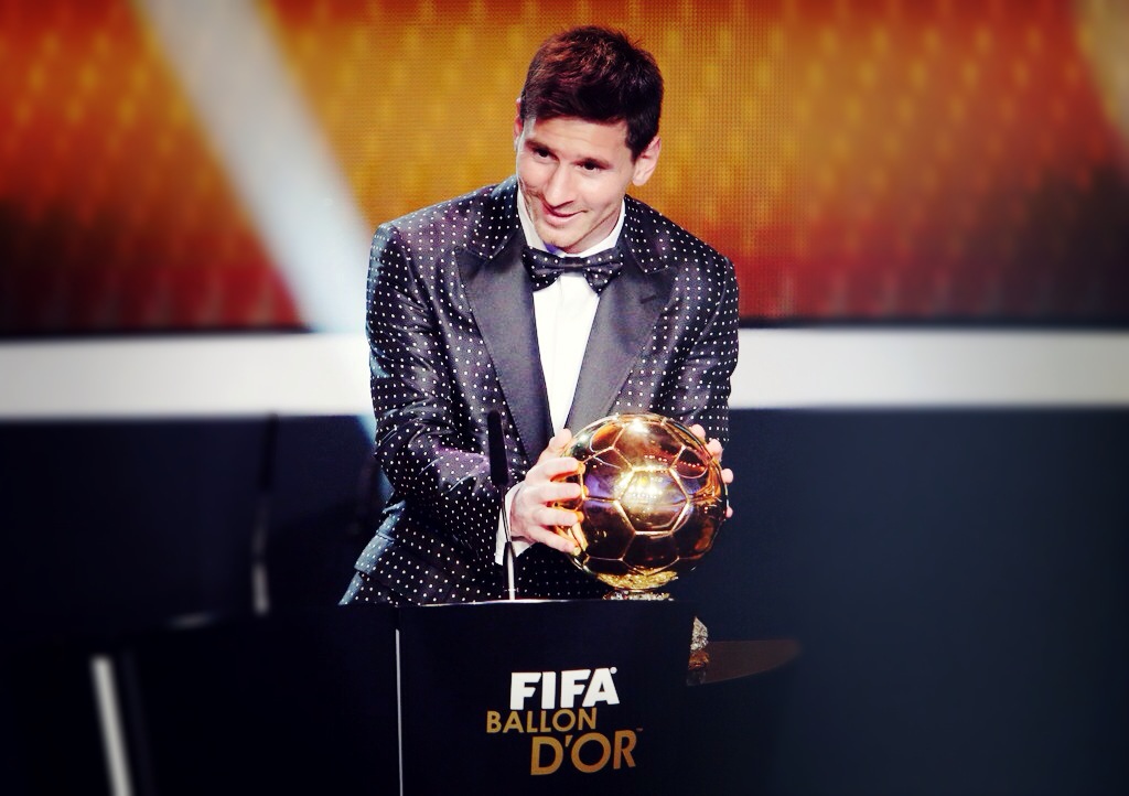 Fashion For Men: Lionel Messi in Dolce & Gabbana - FIFA Ballon d'Or ...
