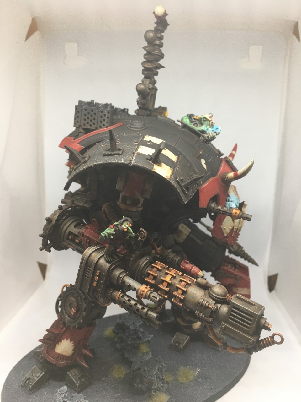 What's On Your Table: Morkanaut - Faeit 212