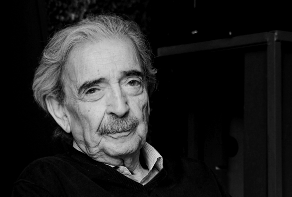 En frasco pequeño.: Notas al pie de una derrota. Juan Gelman.