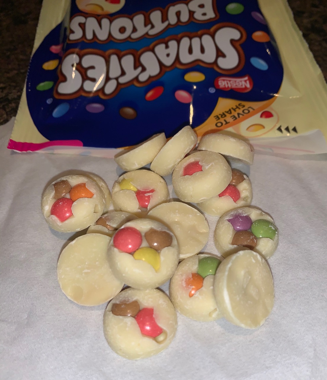 FOODSTUFF FINDS: Smarties Buttons (Sainsbury's) By @SpectreUK