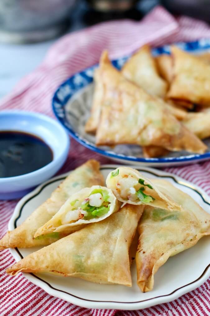 Crispy Shrimp Triangle Spring Rolls | Karen's Kitchen Stories