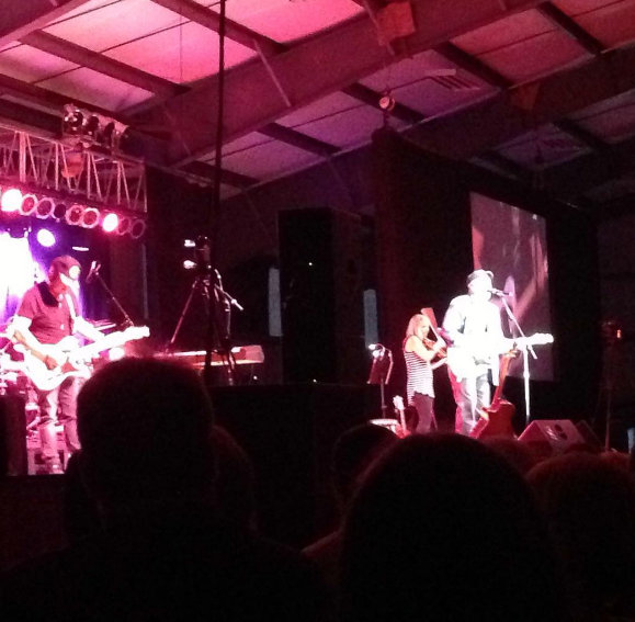 My Blissful Journey: Collin Raye Concert at the Warren County Fair