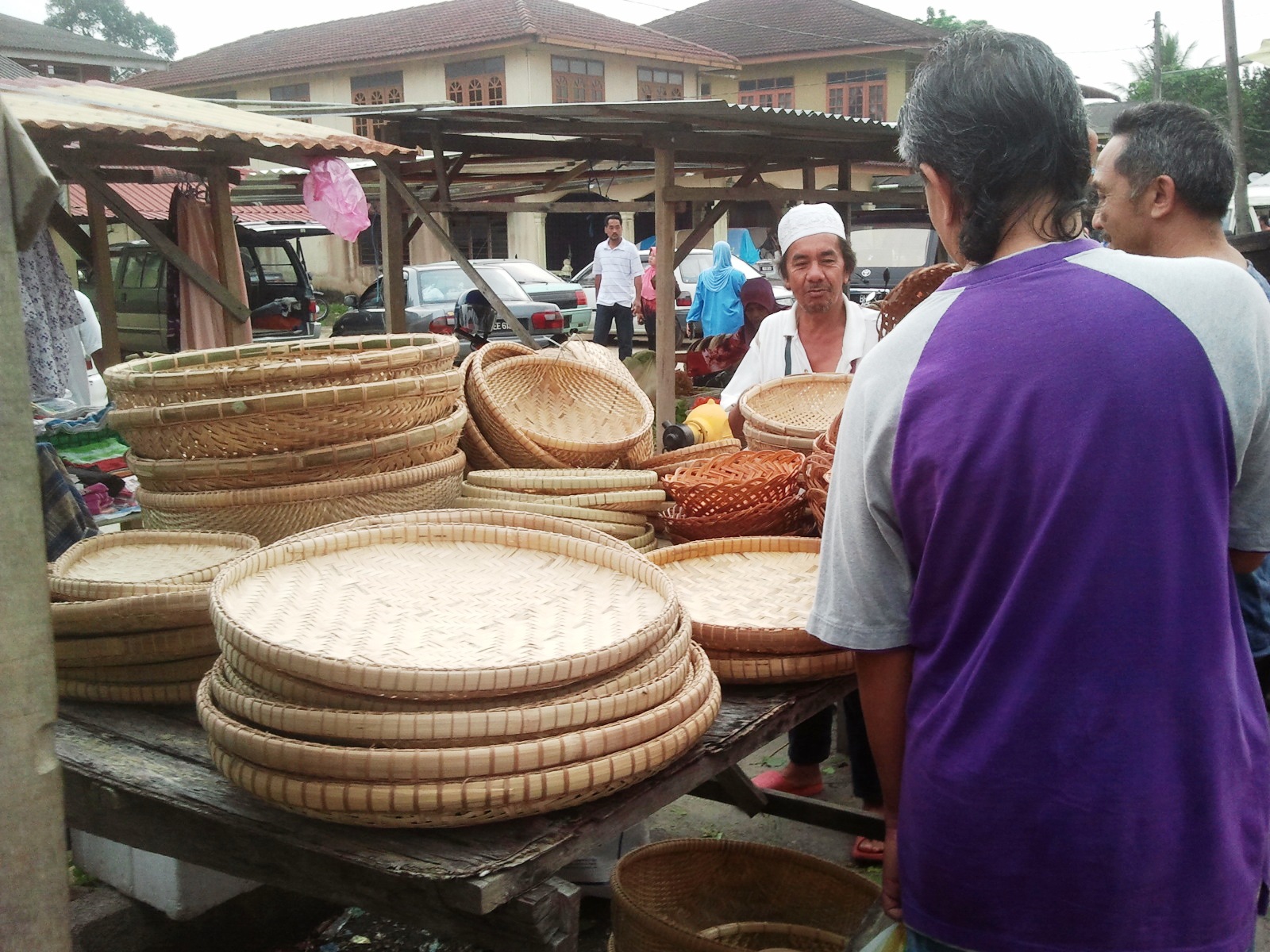 Johor Ke Terengganu.: Pasar Manir