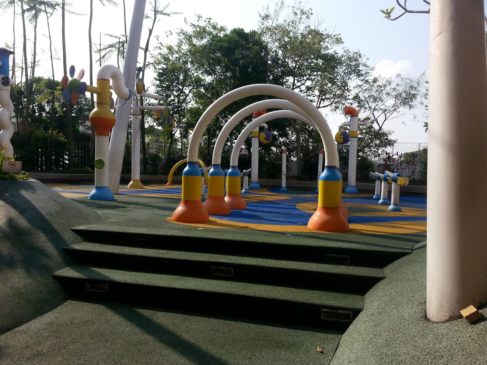 Kids Playgrounds Singapore: West playgrounds Kids Playgrounds Singapore: West playgrounds