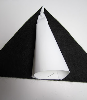 Sarah Ogren : A Felt Witch Hat Tutorial