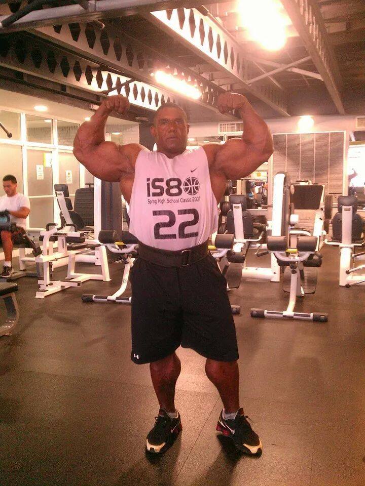 Worldwide Bodybuilders: RIP Big Dominican Champion Noboa Mendez