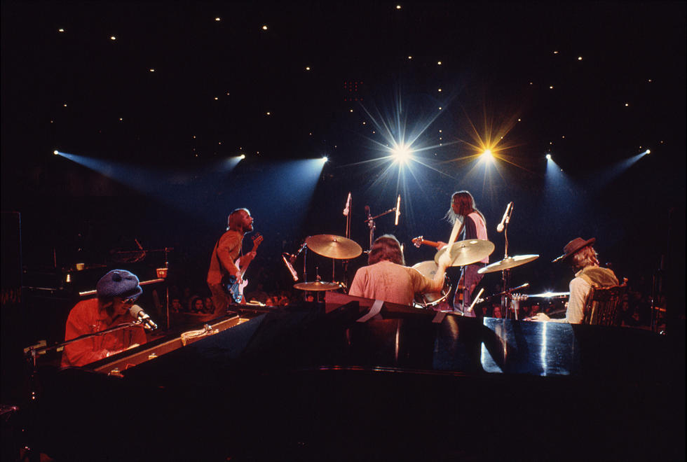 (What's on) Mica's Mind: Neil Young + Stray Gators - Tuscaloosa [2019]