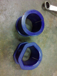 Bila Oris Membebel: GENORIS: Pengantian Bush Stereng.