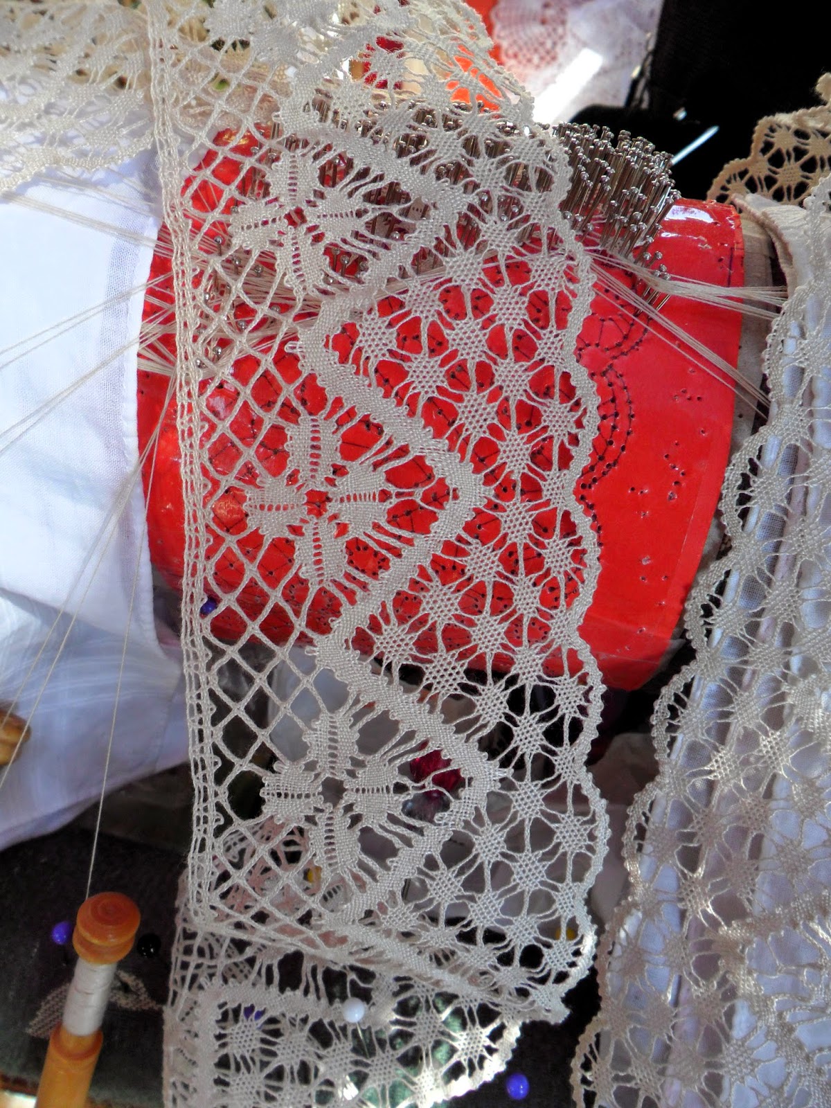 Encaje de Bolillos Rociana del Condado A.S. Encajeras Comarca de Doñana ...