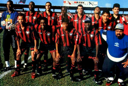 Fútbol en América: Club ATLÉTICO PARANAENSE