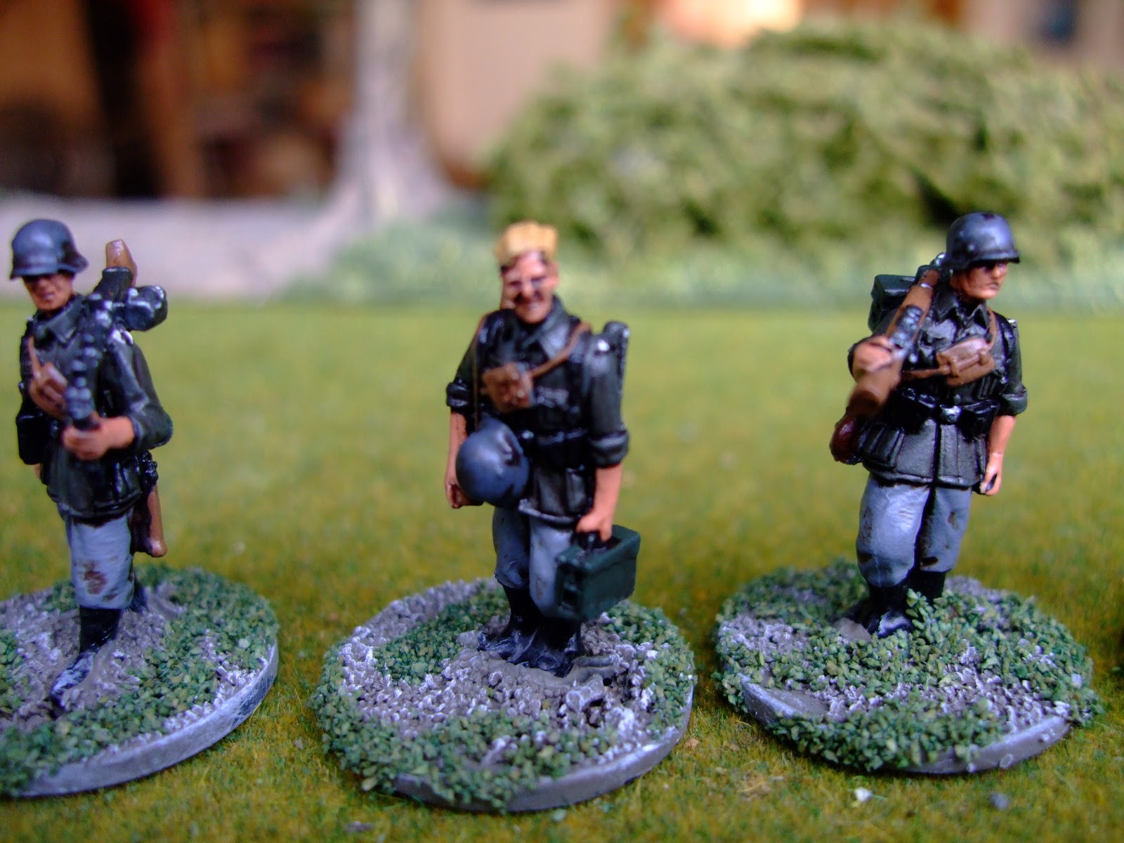 The Angry Lurker: 20mm WW2 Early War German Heer Infantry Squad.