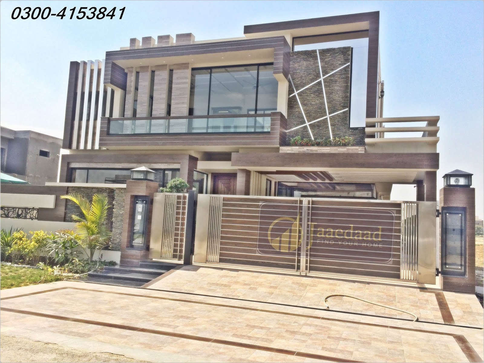 1 Kanal Beautiful House for sale in DHA Lahore
