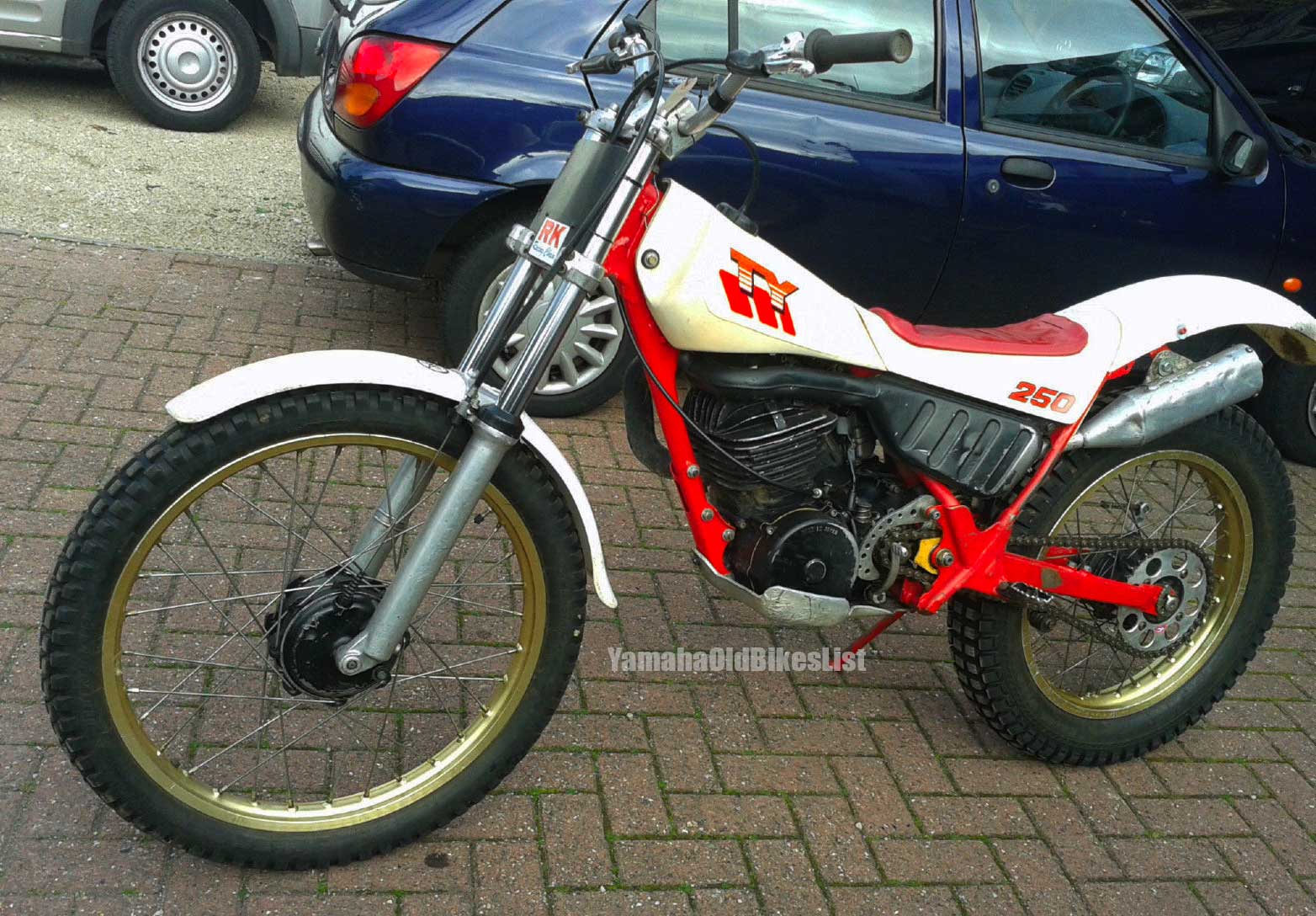 Pictures of Yamaha TY250 Mono Shock - Yamaha Old Bikes List