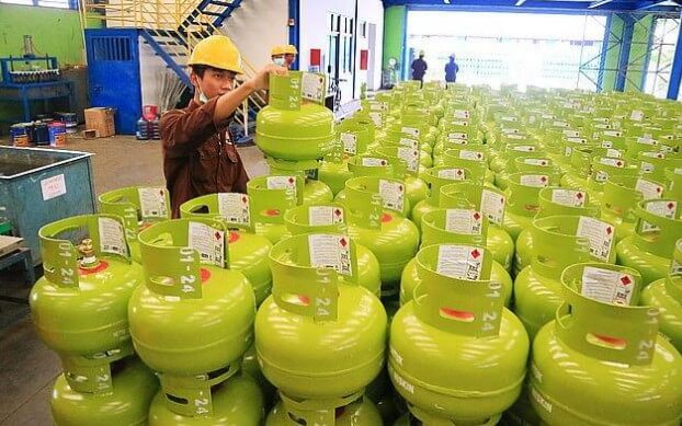 Mengenal Minyak dan Gas Bumi (Migas) Serta Proses Pembentukannya ...