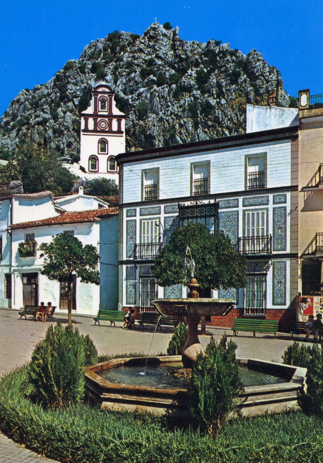 Manuel Cabello y Esperanza Izquierdo. "El blog de Ocurris". En Ubrique ...