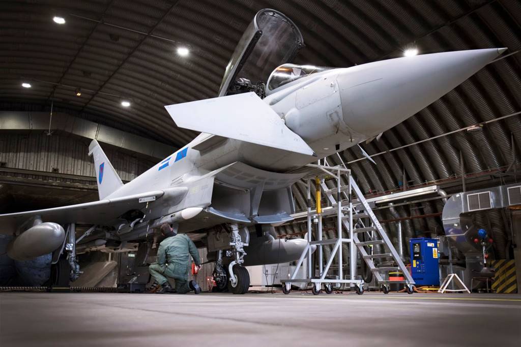 ROYAL AIR FORCE TYPHOONS LAUNCH WITH NEW MISSILE - Blog Before Flight ...