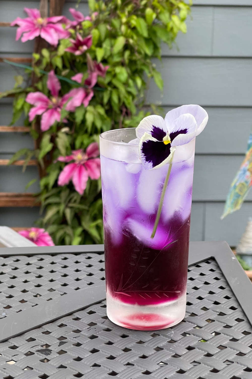 Egg Puff and Hibiscus Gin Cocktail for Mother's Day #TasteCreations ...
