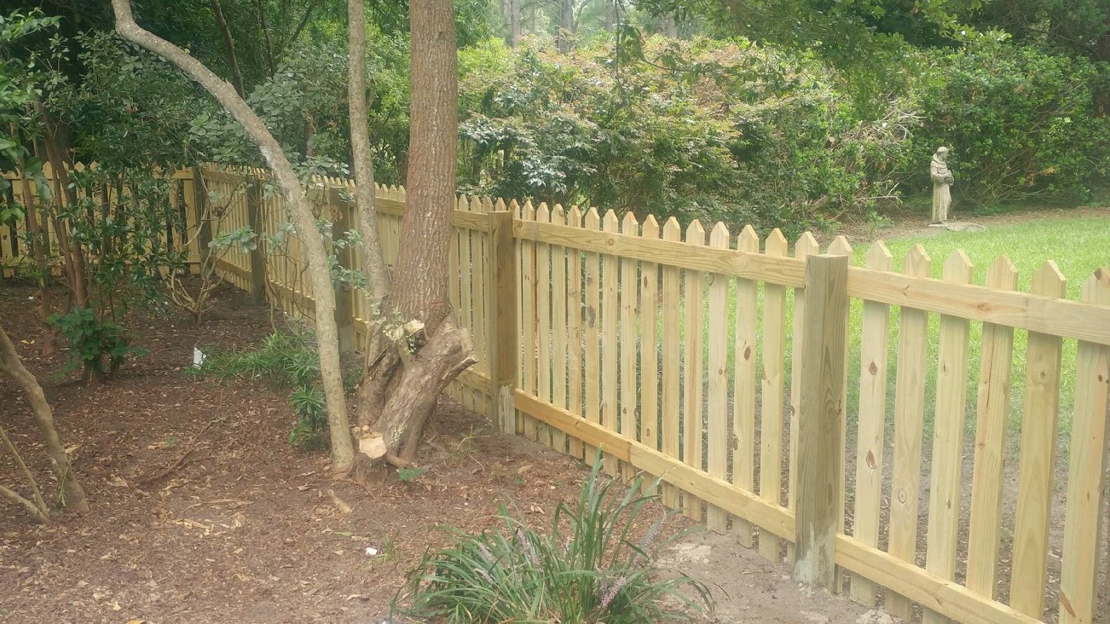 Town & Country Fences, LLC