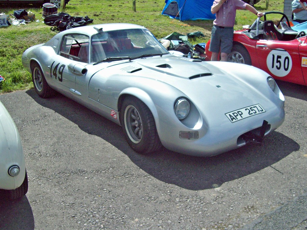 The Art and Science of Frank Costin