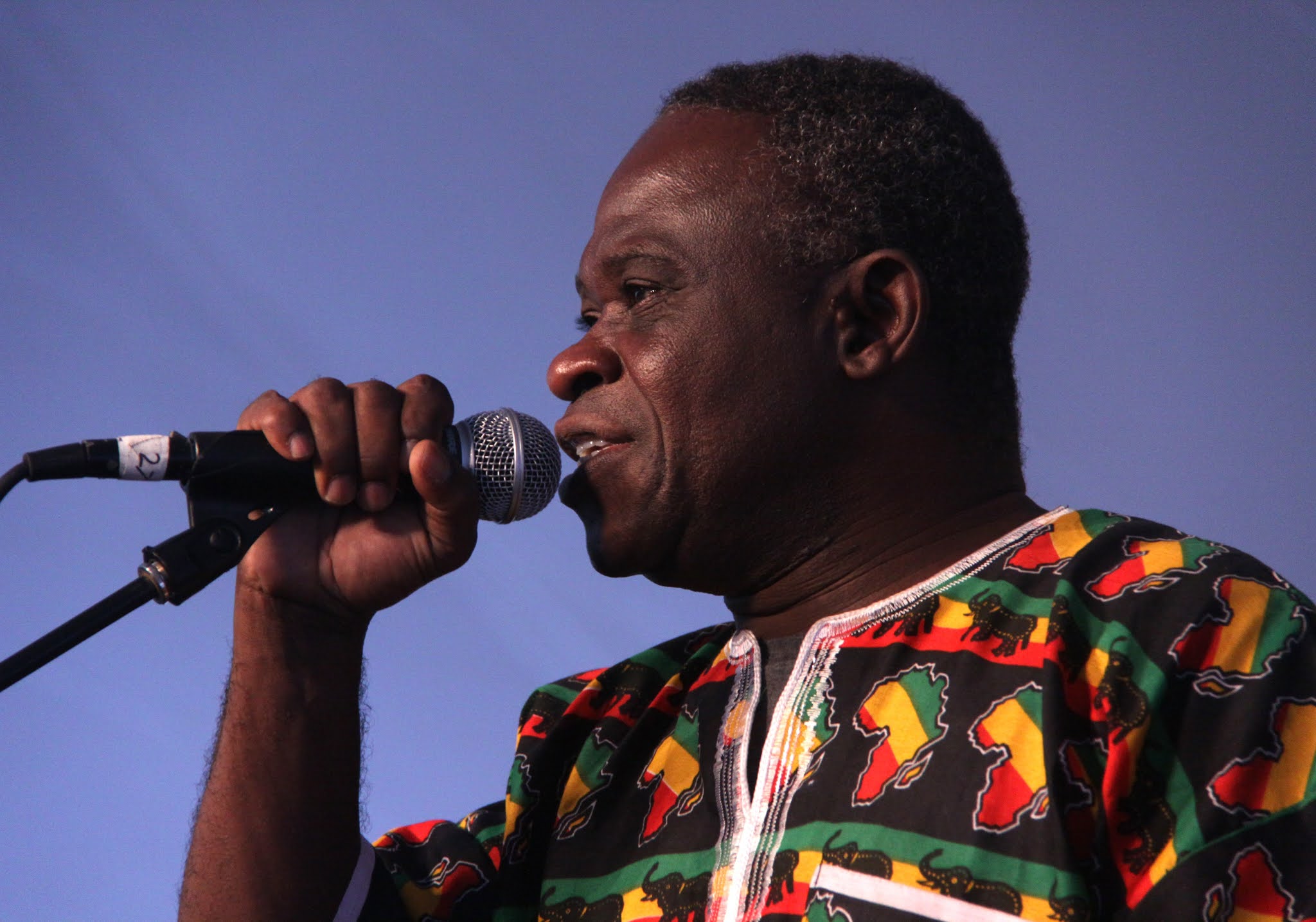 AfricOriginal: Samba Mapangala & Orchestre Virunga