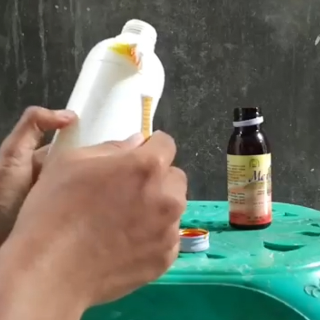 Cara Jitu: Membuat PERANGKAP KUNING Untuk Lalat Buah Dan Kutu - Tips ...