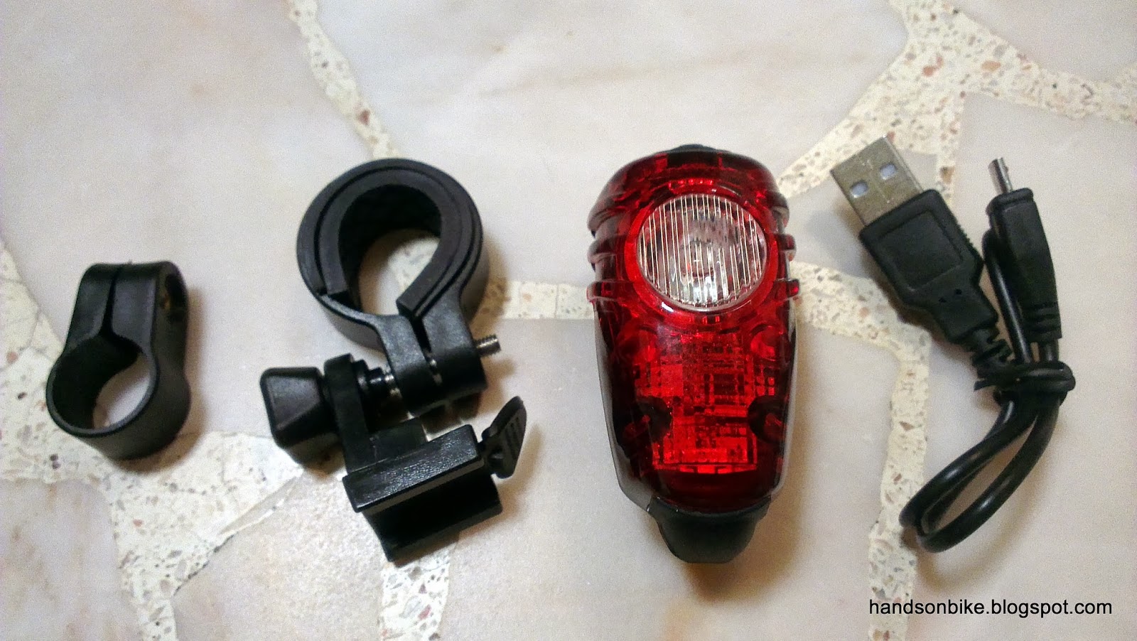Hands On Bike: NiteRider Solas 2 Watt USB Tail Light