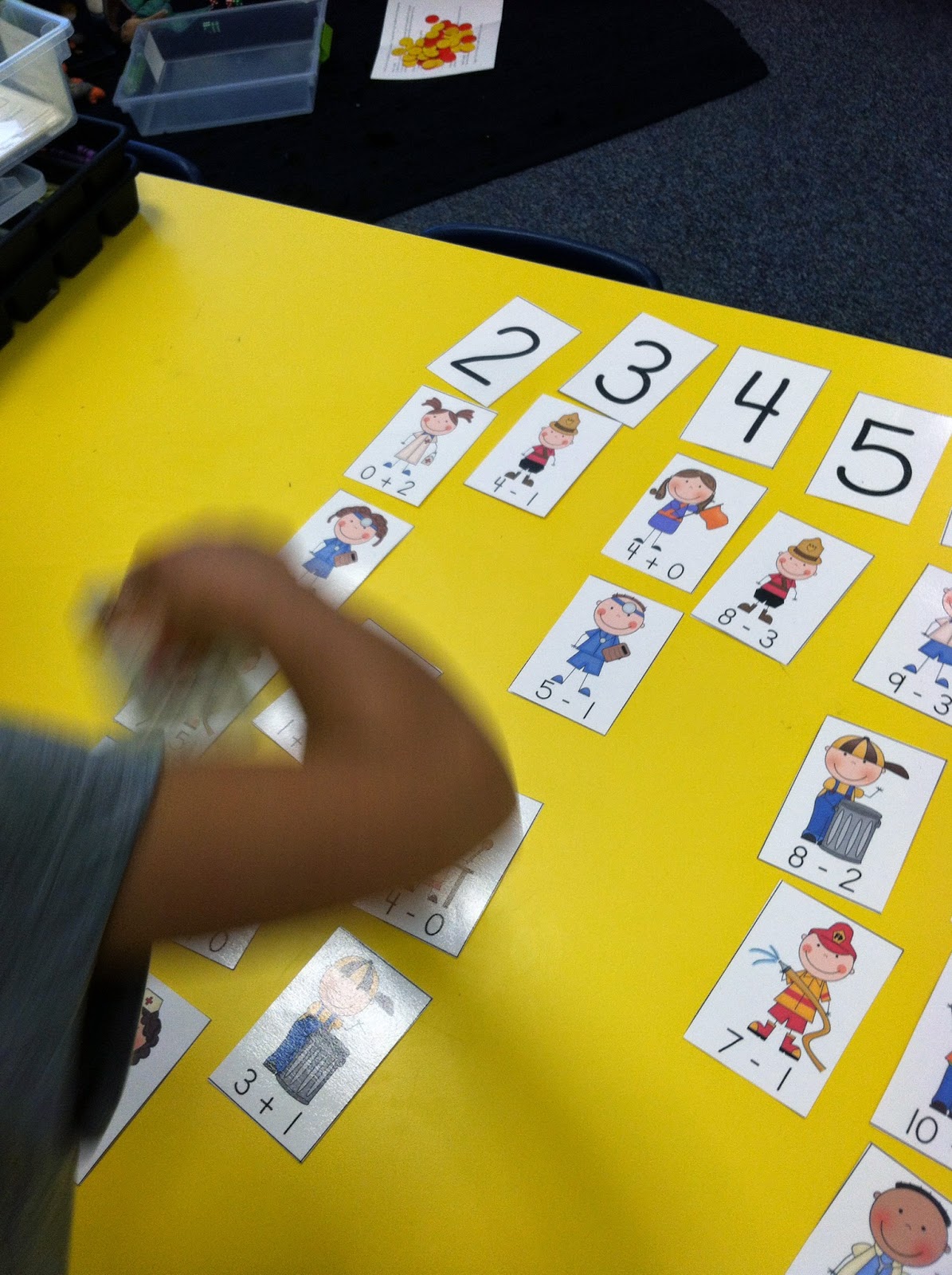 A Tale of Two K Teachers: Addition Subtraction Math Station {FREEBIE}