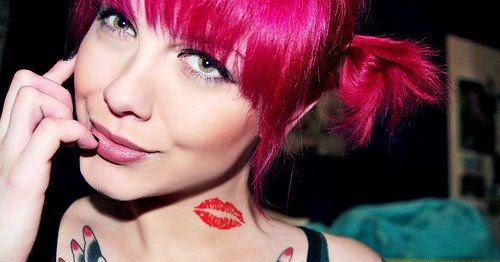 Tatuajes de besos