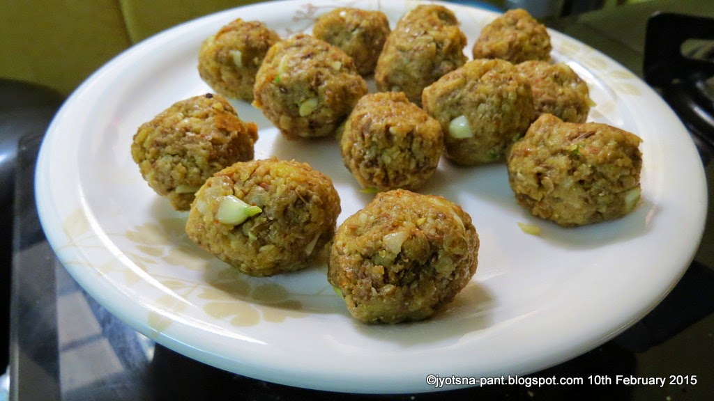 With Love from Mom's Kitchen: Gahat-Ke-Dubke/गहत के ड़ुब्के (Thick ...