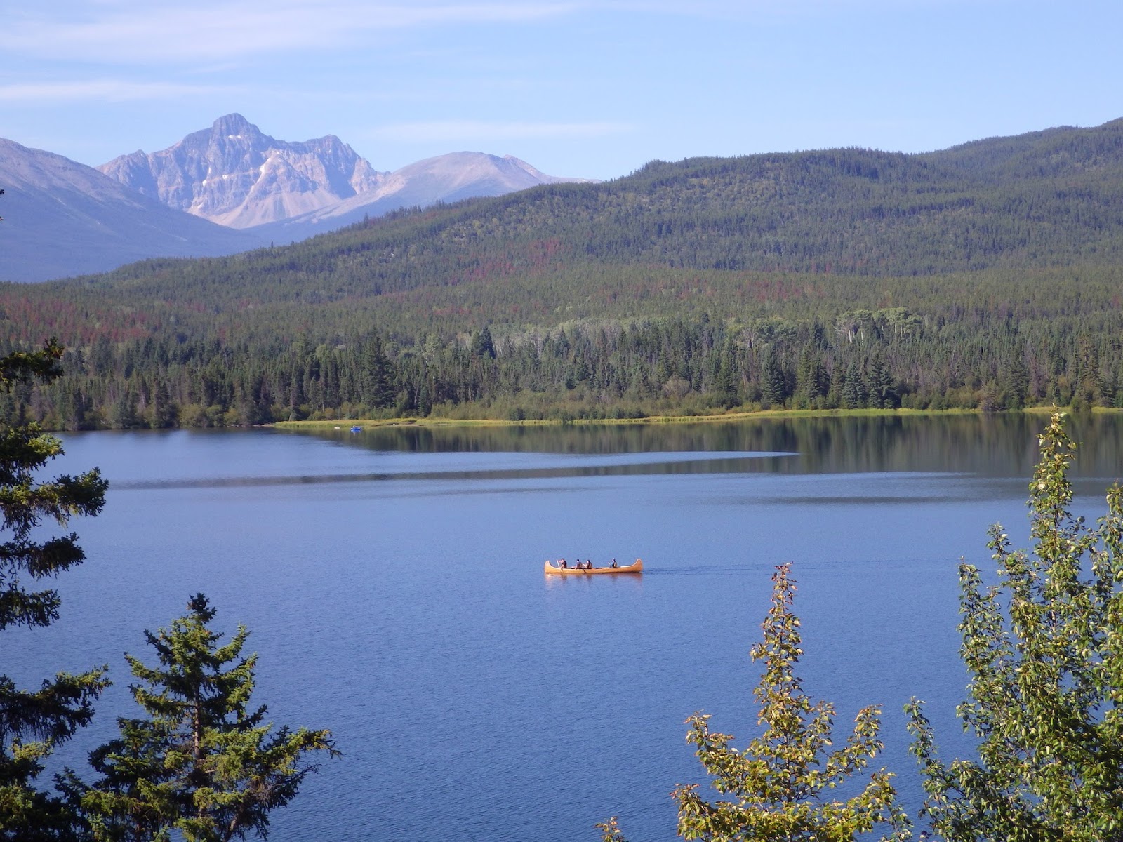 Dave'n'Kathy's Vagabond Blog: Hiking the Pyramid Lake Overlook Loop