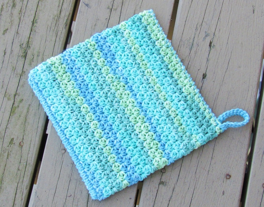 How to Crochet an Easy Peasy Pot Holder, Free Crochet Pattern | Crochet ...