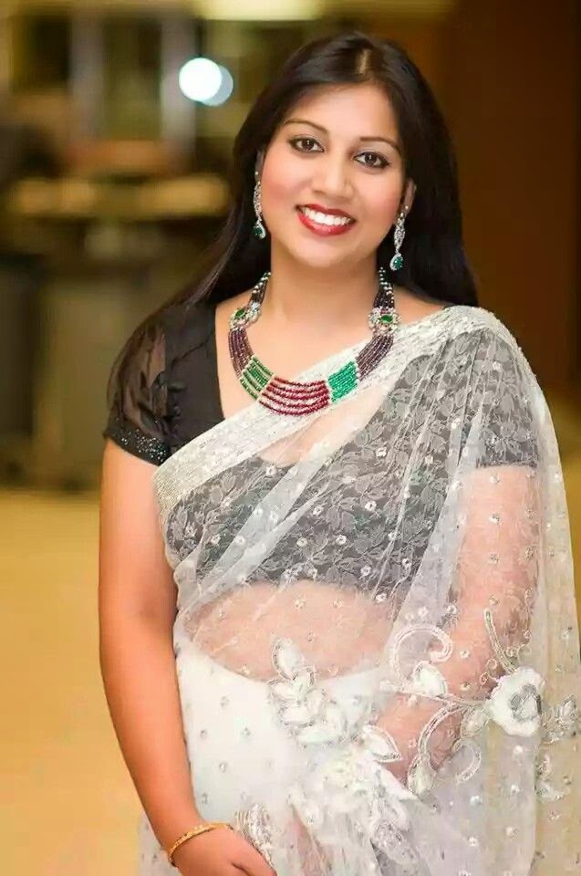 Amazing Look World Hot Desi Aunties Photos Real Life
