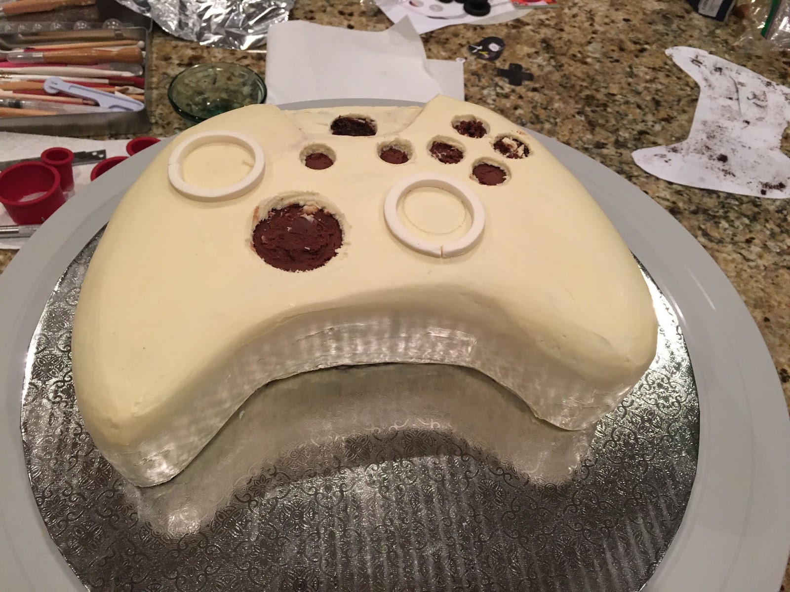 The Bake More: XBox Controller Cake - Step by Step Instructions
