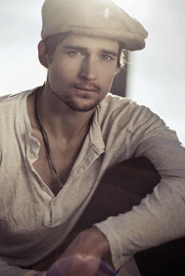 Los Ojos del Espectador: Jon Ecker