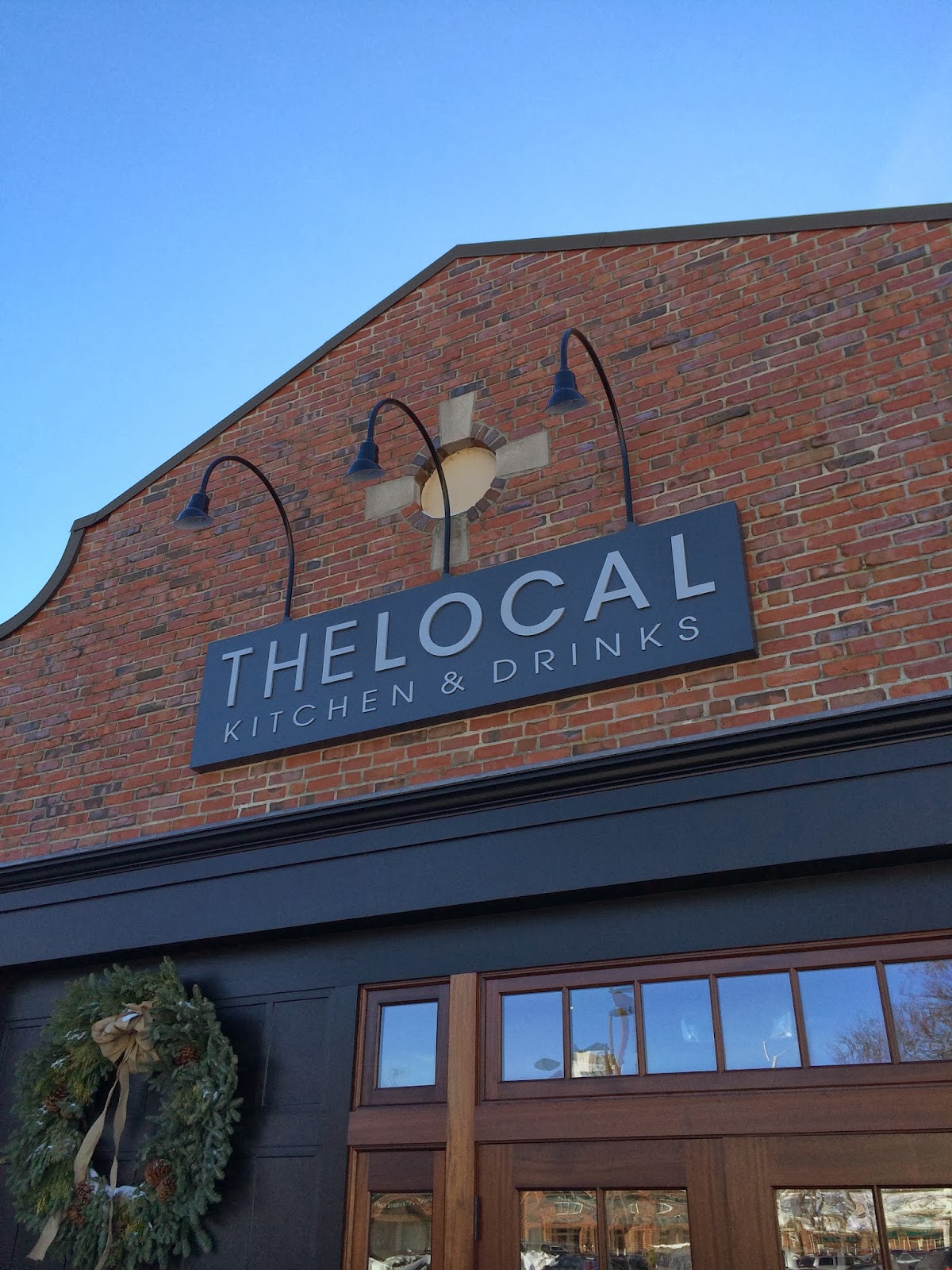 The Wellesley Wine Press: Review: The Local Kitchen & Drinks Wellesley