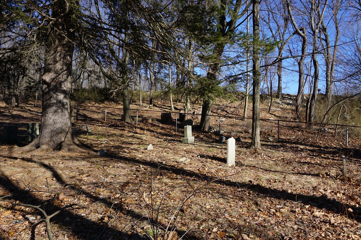 Harriman Hiker: Harriman State Park and Beyond: Lake Welch Shoreline ...